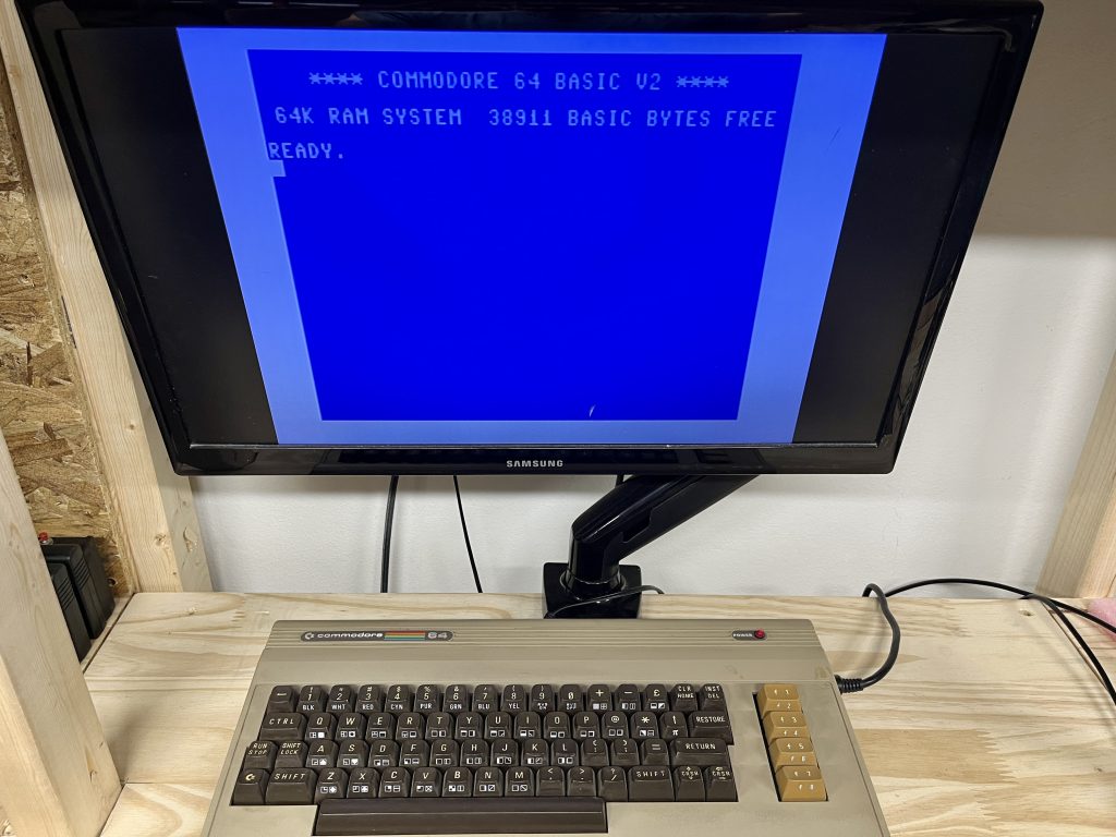 Commodore 64 in Original Box (Mismatch Serial) with Power Supply, RF ...